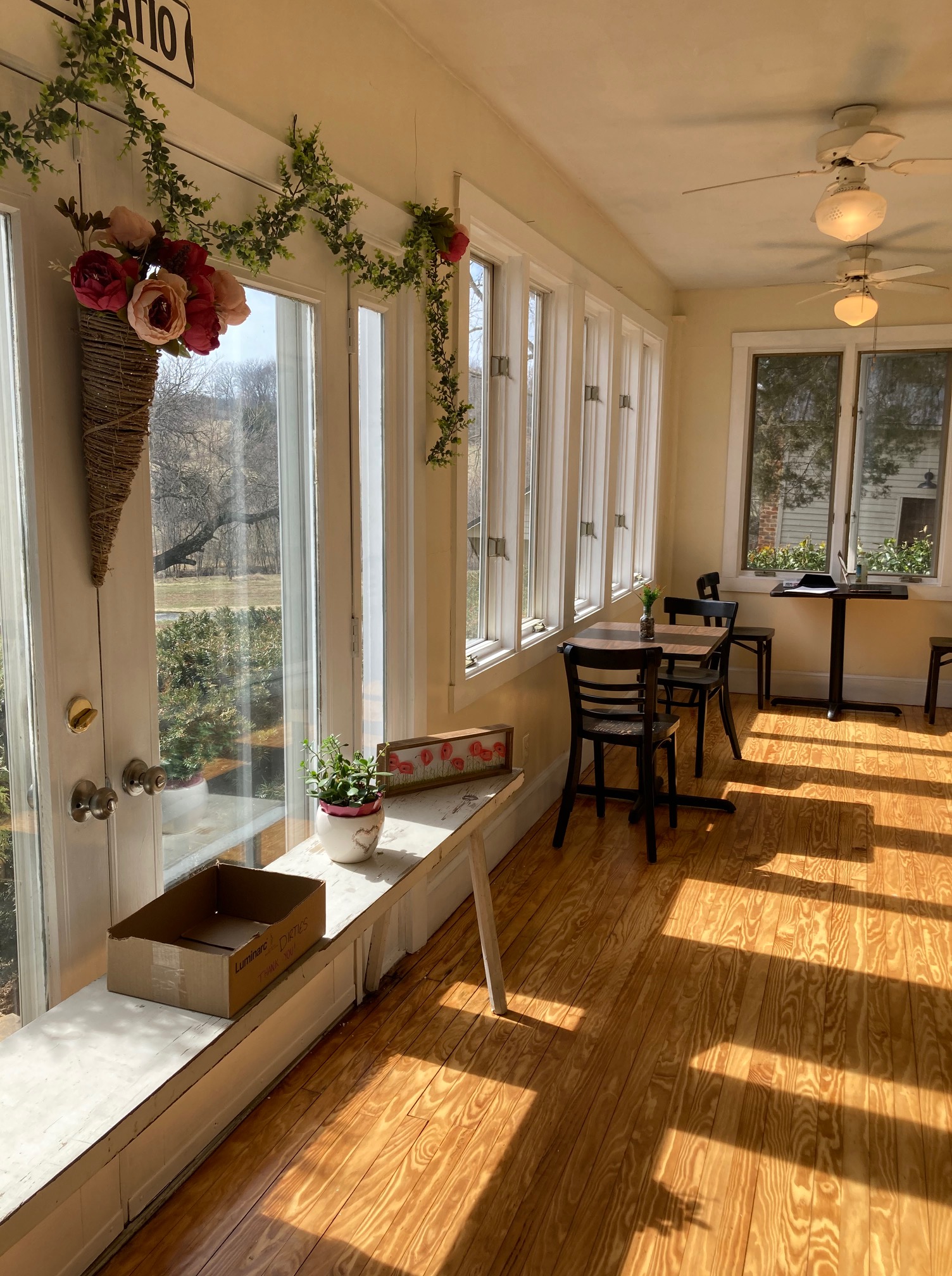 The Pearmund Farm Store – It’s All That and a Bag of Chips! – Old town ...