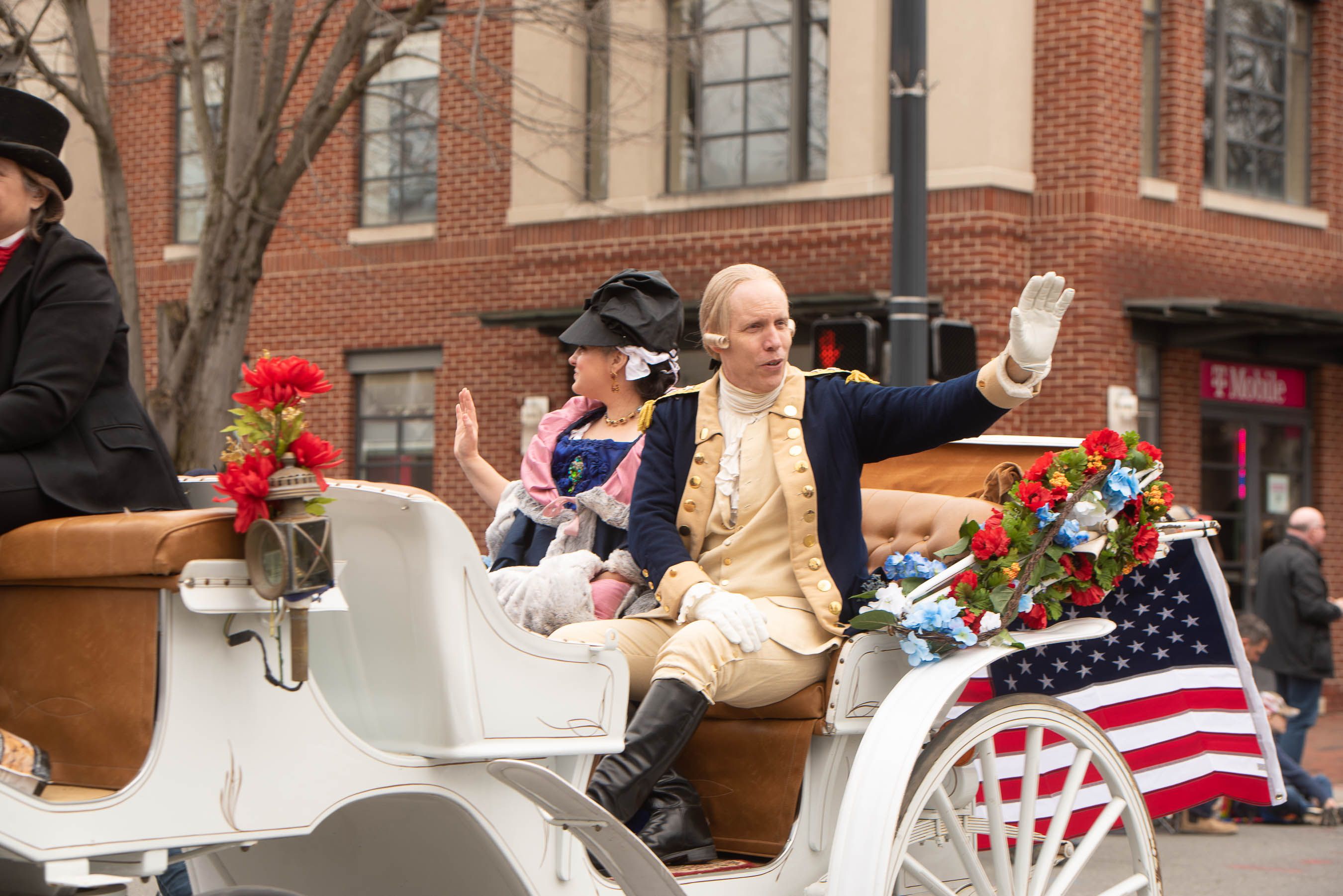 Presidents Day Parade George and Martha in Carriage closeup – Old town ...
