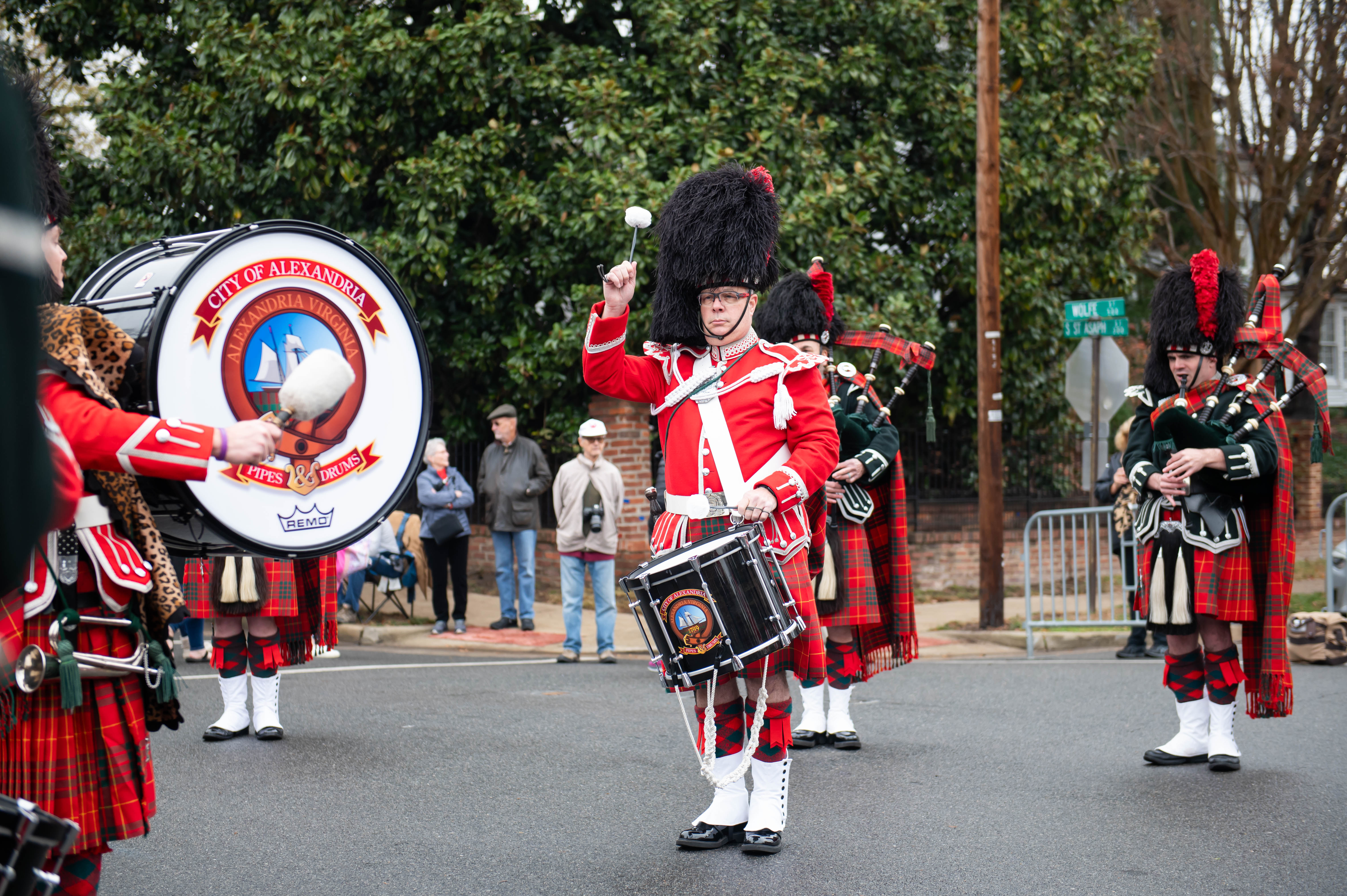 Alexandria’s Scottish Walk Parade 2023 – Old town crier